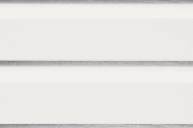 Colonial White | Monogram Siding - Professional Building Systems